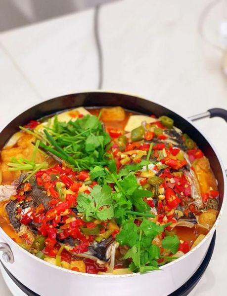 剁椒鱼头怎么蒸才嫩_剁椒鱼头蒸多久-第1张图片-山城妙识