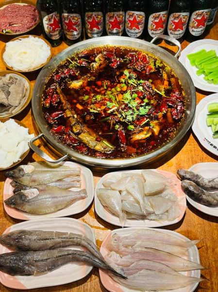 鱼火锅配什么菜好吃_鱼火锅配菜推荐-第2张图片-山城妙识