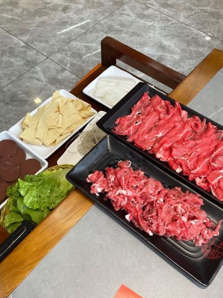 涮牛肉火锅怎么做_家庭版涮牛肉火锅做法-第2张图片-山城妙识