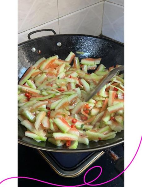 西瓜皮可以做什么美食_西瓜皮怎么做好吃-第2张图片-山城妙识