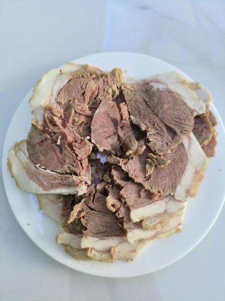 煮羊腿用什么方法最好吃_羊腿怎么煮才软烂不膻-第1张图片-山城妙识 煮羊腿用什么方法最好吃_羊腿怎么煮才软烂不膻-第1张图片-山城妙识