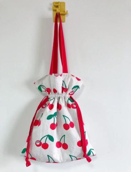 手工布艺零钱包怎么做_图解步骤详解-第1张图片-山城妙识 手工布艺零钱包怎么做_图解步骤详解-第1张图片-山城妙识