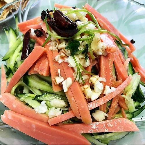 凉拌火腿肠怎么做_火腿肠凉拌要不要焯水-第1张图片-山城妙识