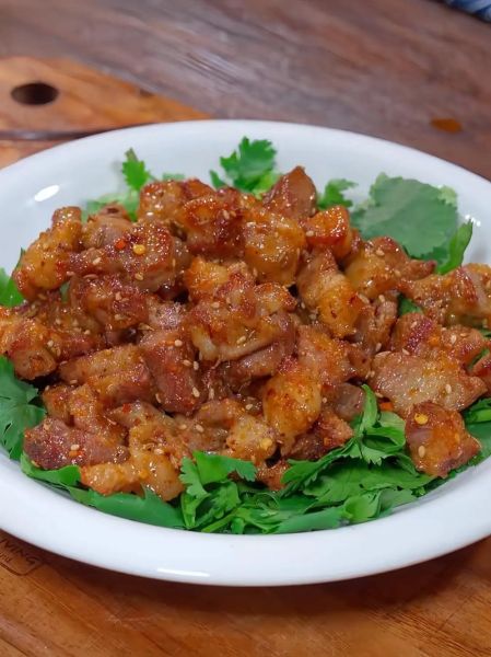 孜然羊肉怎么做_孜然羊肉最简单的家常做法-第1张图片-山城妙识