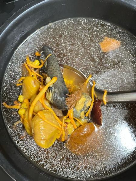 乌鸡炖汤的营养价值_孕妇可以喝吗-第3张图片-山城妙识