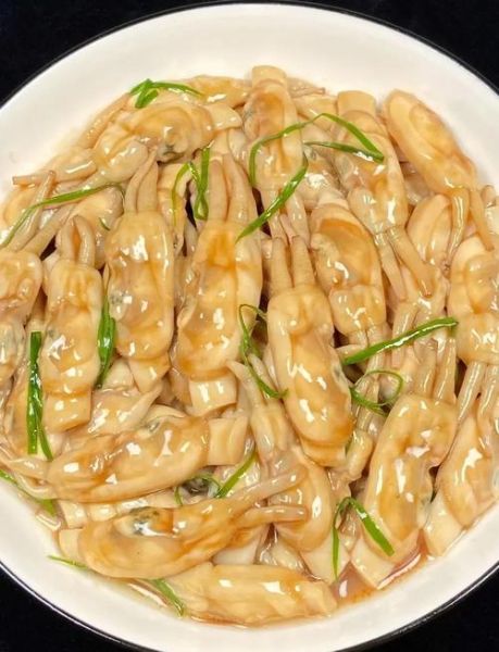 葱爆蛏子怎么做_蛏子焯水还是直接炒-第1张图片-山城妙识 葱爆蛏子怎么做_蛏子焯水还是直接炒-第1张图片-山城妙识