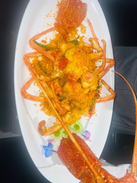 爆炒澳洲龙虾怎么做_澳洲龙虾怎么清洗-第3张图片-山城妙识 爆炒澳洲龙虾怎么做_澳洲龙虾怎么清洗-第3张图片-山城妙识