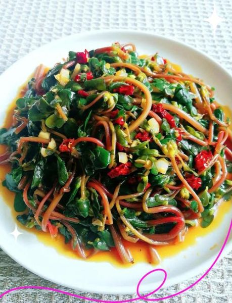 马齿苋怎么凉拌好吃_马齿苋凉拌要不要焯水-第1张图片-山城妙识