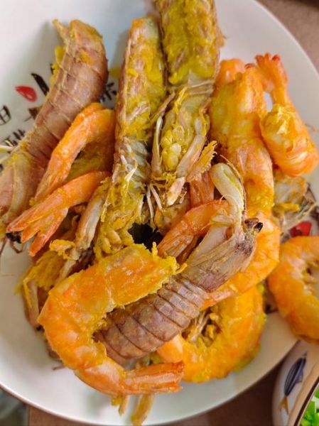 皮皮虾水煮多久才熟_水煮皮皮虾的正确做法-第1张图片-山城妙识