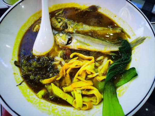 怎么炖小黄鱼才好吃_小黄鱼炖多久才入味-第2张图片-山城妙识
