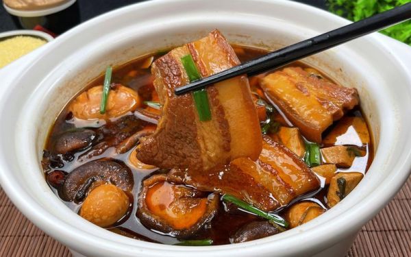 卤五花肉怎么做才软糯不柴_卤五花肉用高压锅还是砂锅-第2张图片-山城妙识