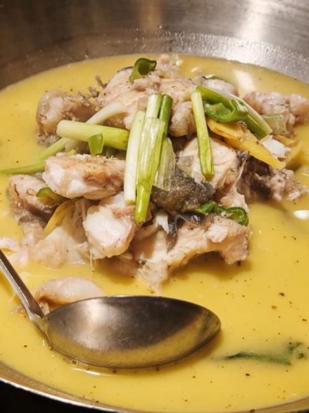 清炖鲤鱼汤怎么做好喝_清炖鲤鱼汤去腥技巧-第3张图片-山城妙识