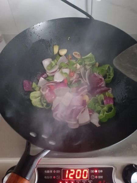 熟猪肝炒洋葱怎么做_炒猪肝洋葱的家常做法-第2张图片-山城妙识 熟猪肝炒洋葱怎么做_炒猪肝洋葱的家常做法-第2张图片-山城妙识