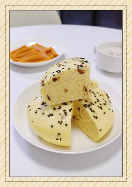 玉米小米面发糕怎么做_玉米小米面发糕的做法-第1张图片-山城妙识