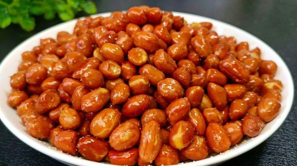 甜花生米的做法大全_怎么做才酥脆不回软-第2张图片-山城妙识