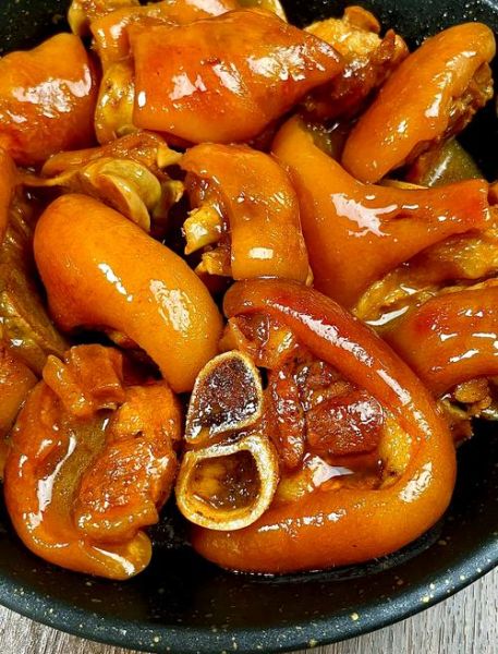 猪蹄有几种做法_家常红烧猪蹄怎么做-第1张图片-山城妙识