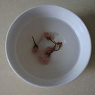 日式樱花果冻怎么做_樱花果冻好吃吗-第1张图片-山城妙识