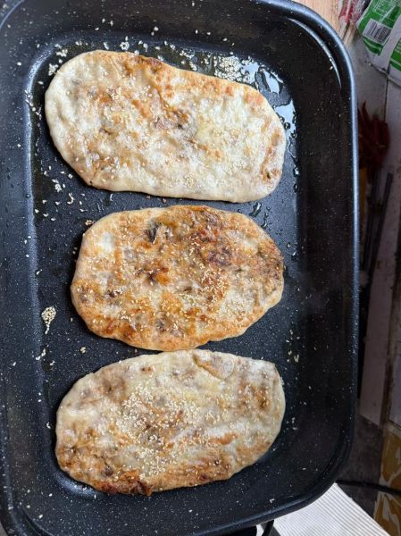 霉干菜烧饼的做法_霉干菜烧饼哪里最正宗-第2张图片-山城妙识 霉干菜烧饼的做法_霉干菜烧饼哪里最正宗-第2张图片-山城妙识