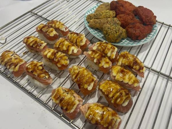 三文鱼寿司怎么做_三文鱼寿司热量高吗-第2张图片-山城妙识