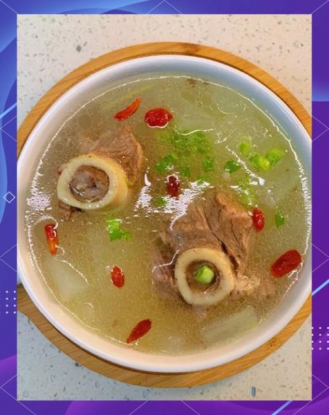 冬瓜骨头汤怎么做_冬瓜骨头汤的功效与禁忌-第2张图片-山城妙识