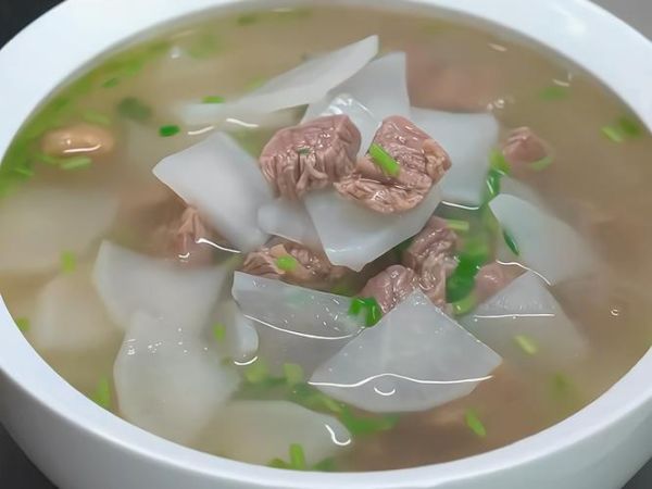 清汤牛肉炖萝卜怎么做_清汤牛肉炖萝卜用什么萝卜-第2张图片-山城妙识 清汤牛肉炖萝卜怎么做_清汤牛肉炖萝卜用什么萝卜-第2张图片-山城妙识