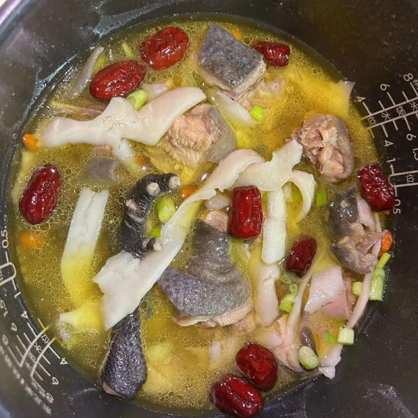 母鸡汤怎么做好吃又营养_老母鸡汤的做法窍门-第3张图片-山城妙识 母鸡汤怎么做好吃又营养_老母鸡汤的做法窍门-第3张图片-山城妙识