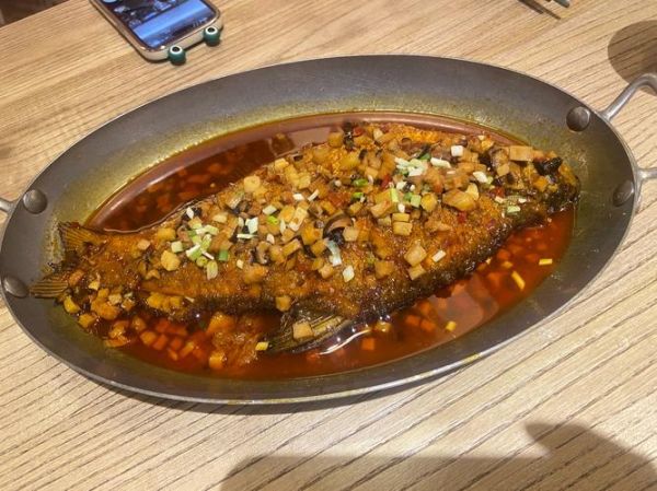 小武昌鱼怎么做好吃_家常做法大全-第1张图片-山城妙识 小武昌鱼怎么做好吃_家常做法大全-第1张图片-山城妙识