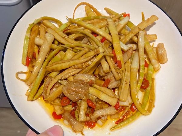 鲜笋尖怎么炒好吃_鲜笋尖的做法大全家常-第2张图片-山城妙识 鲜笋尖怎么炒好吃_鲜笋尖的做法大全家常-第2张图片-山城妙识