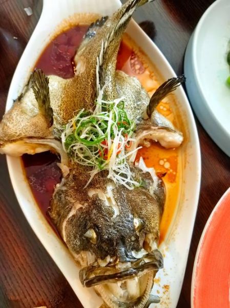 深海石斑鱼怎么做好吃_清蒸深海石斑鱼做法-第1张图片-山城妙识