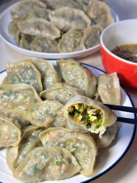 素蒸饺子馅怎么调好吃_素蒸饺子馅做法大全集-第1张图片-山城妙识