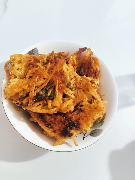 怎样煎土豆饼才好吃_土豆饼煎多久才金黄-第3张图片-山城妙识 怎样煎土豆饼才好吃_土豆饼煎多久才金黄-第3张图片-山城妙识