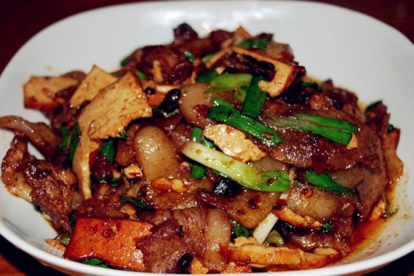 回锅肉烧干子怎么做好吃_回锅肉烧干子做法窍门-第3张图片-山城妙识