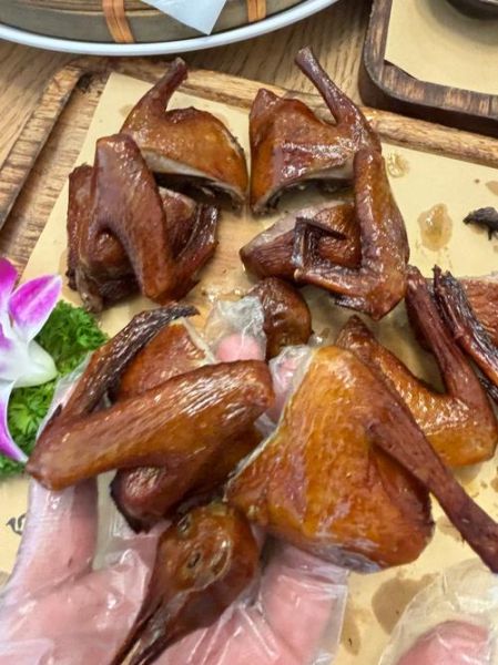 干蒸鸽子怎么做好吃_干蒸鸽子最正宗做法-第3张图片-山城妙识 干蒸鸽子怎么做好吃_干蒸鸽子最正宗做法-第3张图片-山城妙识