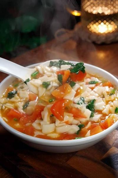 做疙瘩汤用什么水和面_疙瘩汤用冷水还是热水-第1张图片-山城妙识