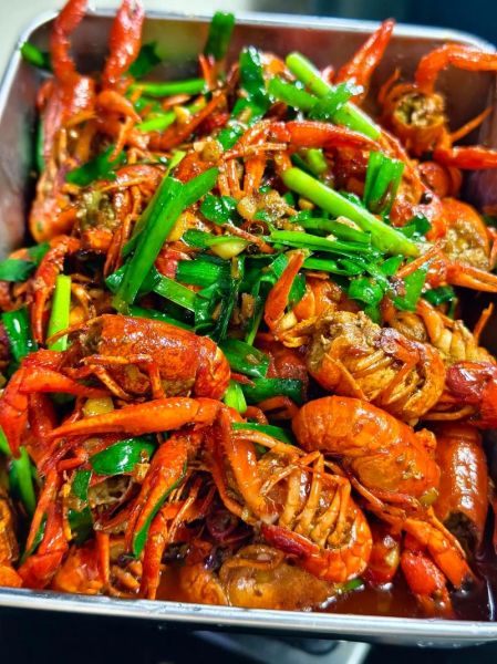 麻辣小龙虾怎么做_家庭版麻辣小龙虾做法大全-第3张图片-山城妙识