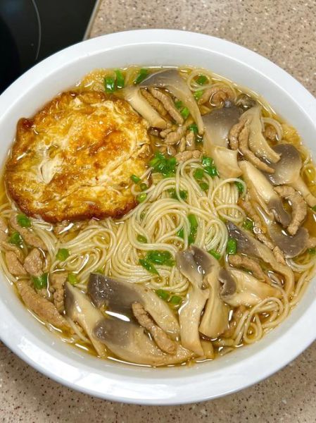 肉丝热汤面条怎么做_肉丝热汤面条的家常做法-第3张图片-山城妙识