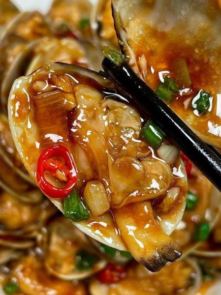 川味爆炒花甲怎么炒才嫩_花甲去沙最快方法-第3张图片-山城妙识