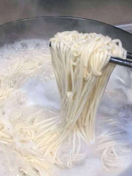 煮面条怎么煮不糊锅_面条煮多久才筋道-第3张图片-山城妙识