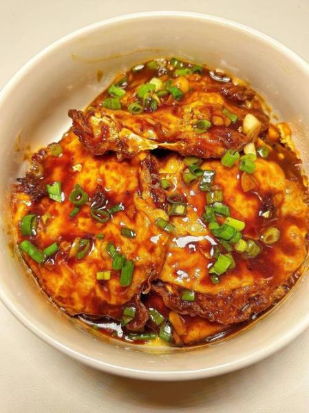 煎荷包蛋用什么油最好_煎荷包蛋用橄榄油还是花生油-第2张图片-山城妙识