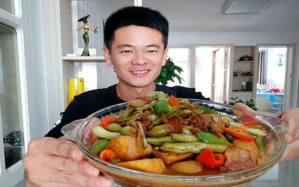 馋嘴王小闹好看视频_哪里能看全集-第1张图片-山城妙识 馋嘴王小闹好看视频_哪里能看全集-第1张图片-山城妙识