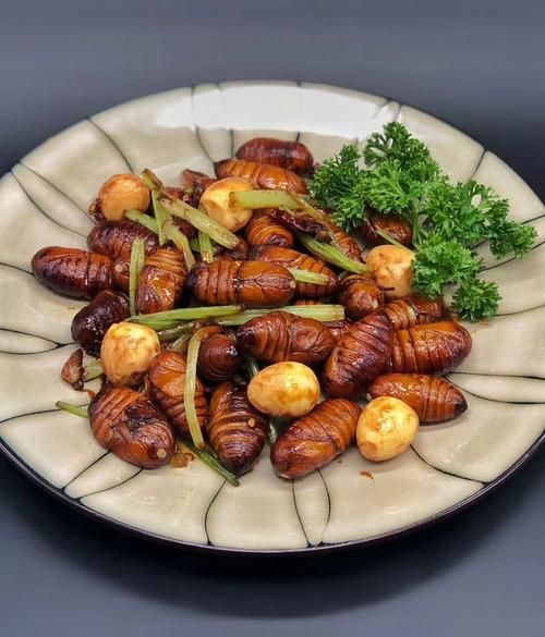 爆炒蚕蛹怎么做_蚕蛹炒多久才熟-第3张图片-山城妙识