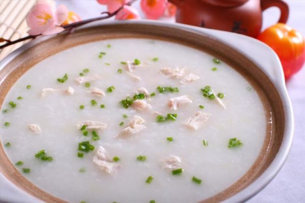 鸡肉煲粥怎么煲好吃_鸡肉粥怎么煲才嫩-第3张图片-山城妙识