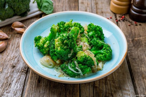 西蓝花怎么做好吃_西蓝花营养价值高吗-第3张图片-山城妙识