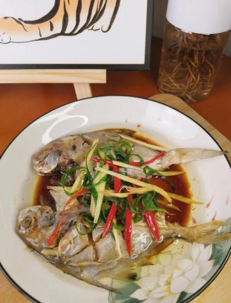 清蒸鲳鱼怎么做_清蒸鲳鱼需要蒸多久-第3张图片-山城妙识