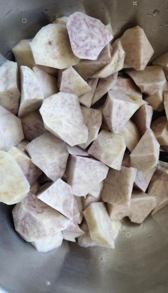 拔丝香芋怎么做_拔丝香芋的糖浆比例是多少-第2张图片-山城妙识