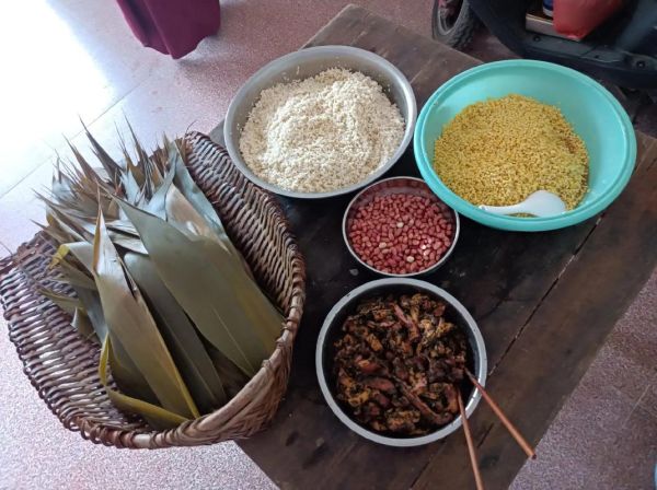 农村包粽子图片_如何拍摄出地道年味-第1张图片-山城妙识