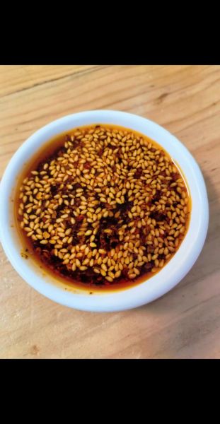 凉皮辣椒油怎么熬制_辣椒油配方比例-第2张图片-山城妙识