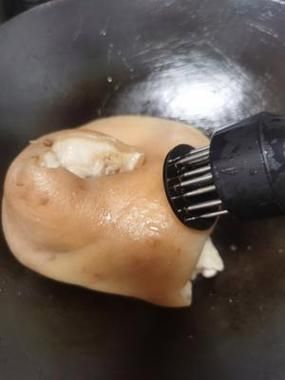 红烧蹄髈家常做法_红烧蹄髈怎么做好吃-第3张图片-山城妙识