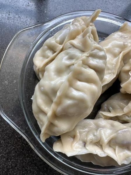 蒸饺的面怎么和_蒸饺皮怎么做才软-第3张图片-山城妙识