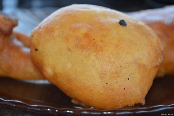 油馍头怎么做更松软_油馍头蓬松秘诀-第1张图片-山城妙识